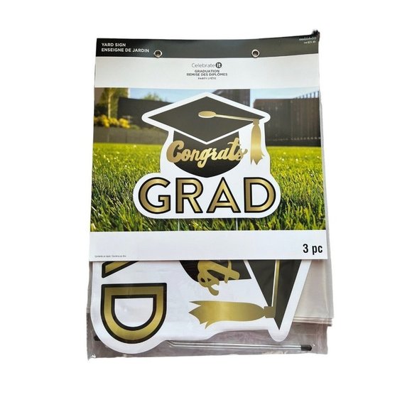 Celebrate It | Party Supplies | Graduation Yard Sign New 3 Pc Grad Cap ...